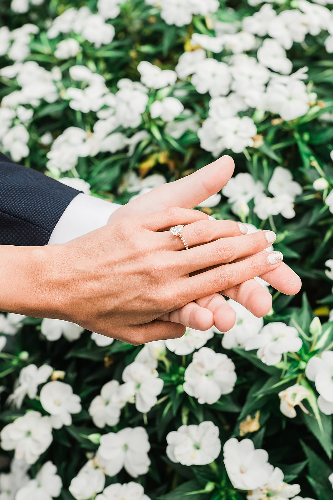 The Ultimate Posing Guide | Top 8 Engagement Poses for Your Next Session